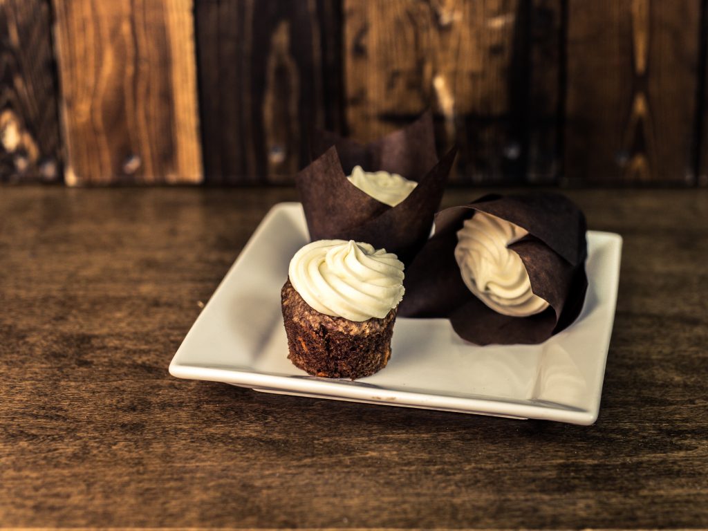 Carrot Cupcakes | Nourish Bakery | Gluten Free & Celiac Friendly | St ...
